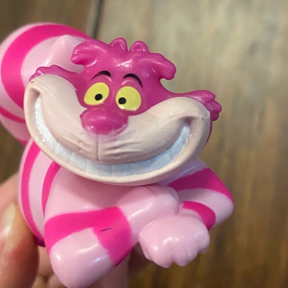 Disney | Toys | Disney Alice In Wonderland Cheshire Cat Figurine Toy ...